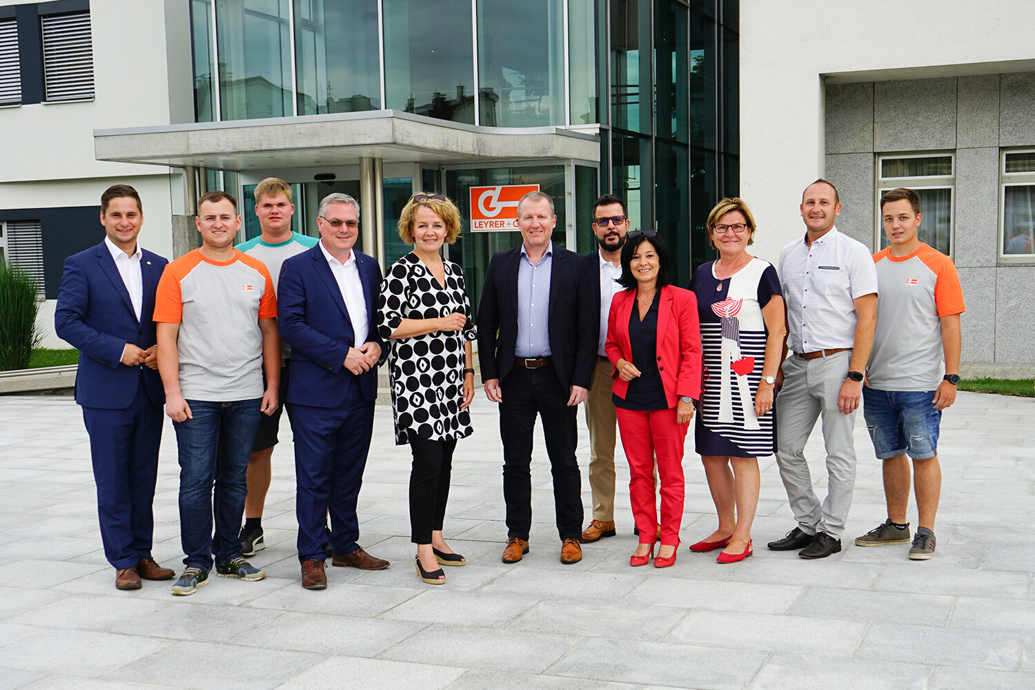 News: Landesrätin Christiane Teschl-Hofmeister zu Besuch bei Leyrer ...
